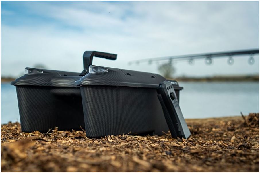 Brodica za prihranu RidgeMonkey Hunter 750 Bait Boat | Tropic Fishing HR